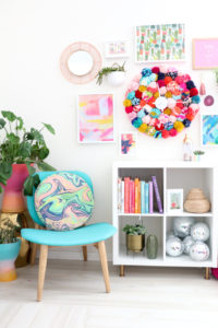 DIY Pom Pom Clock - A Kailo Chic Life