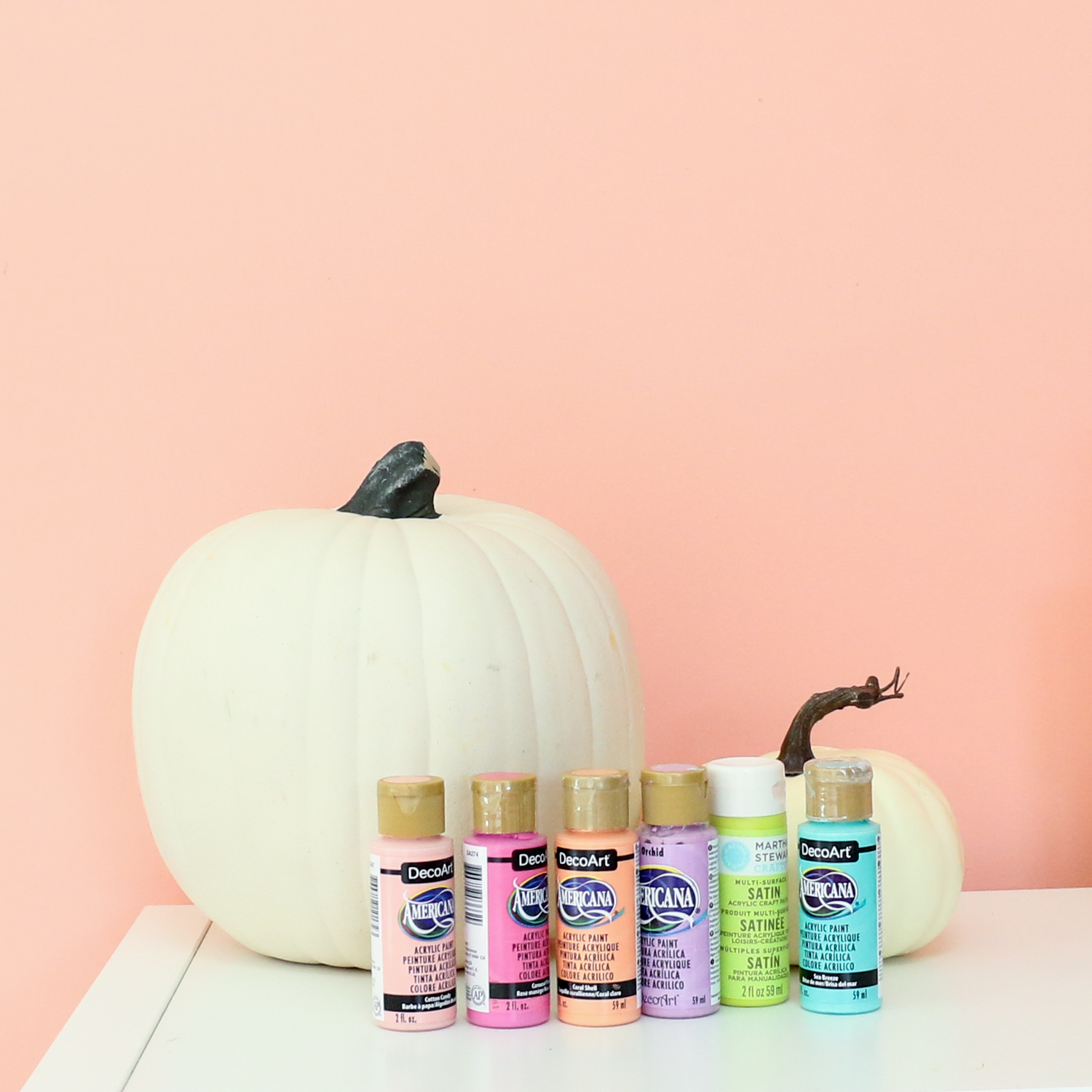 DIY Abstract Art Halloween Pumpkins - A Kailo Chic Life