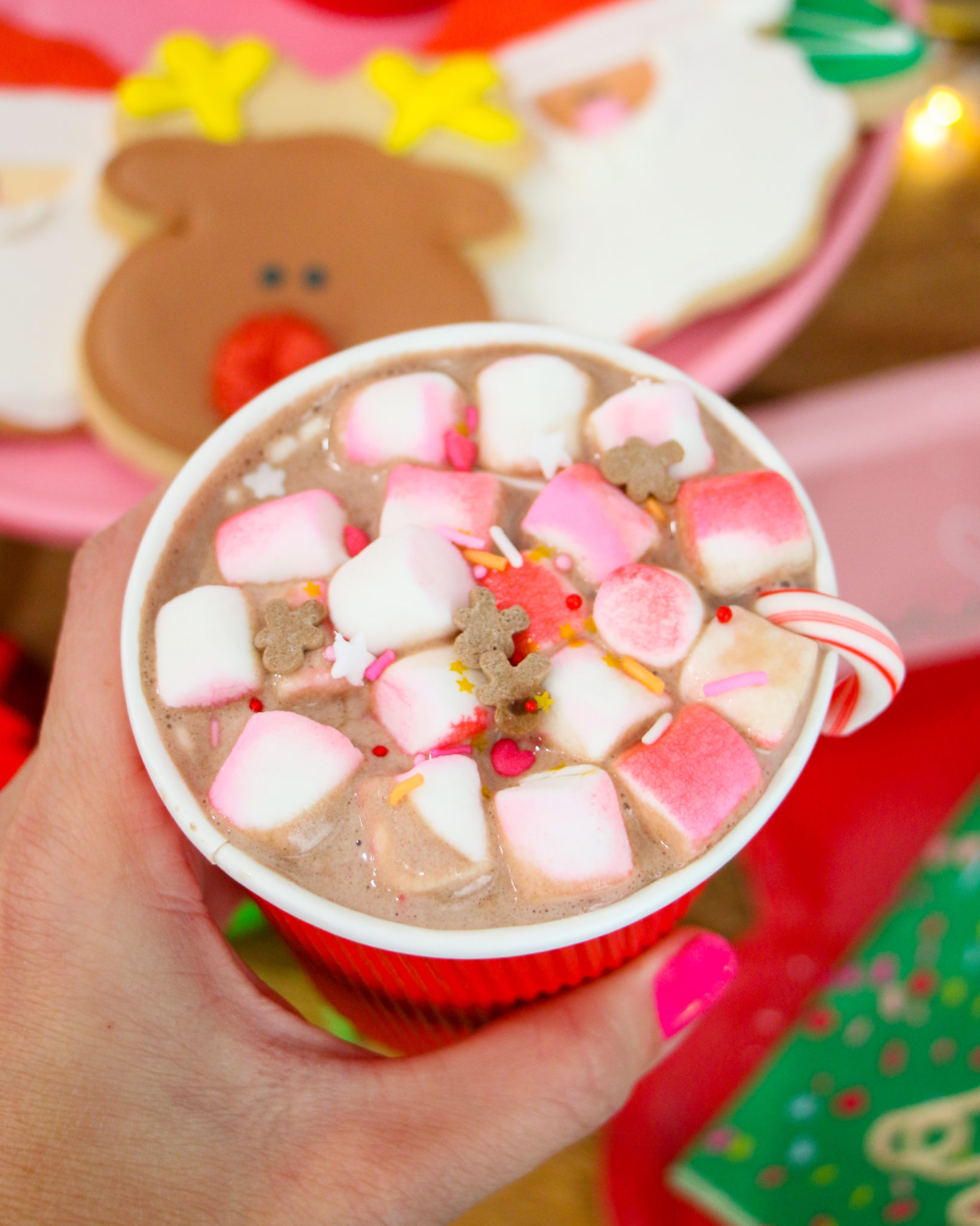 Simple Cozy Hot Cocoa Cocktail - A Kailo Chic Life