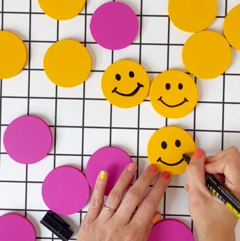 DIY Colorful Giant Four-in-a-Row Game - A Kailo Chic Life